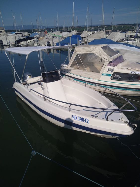 2013 Salmeri Boote Vesuvio 430 avec Honda 8 et remorque ! (D'occasion) à Gletterens pour CHF ...