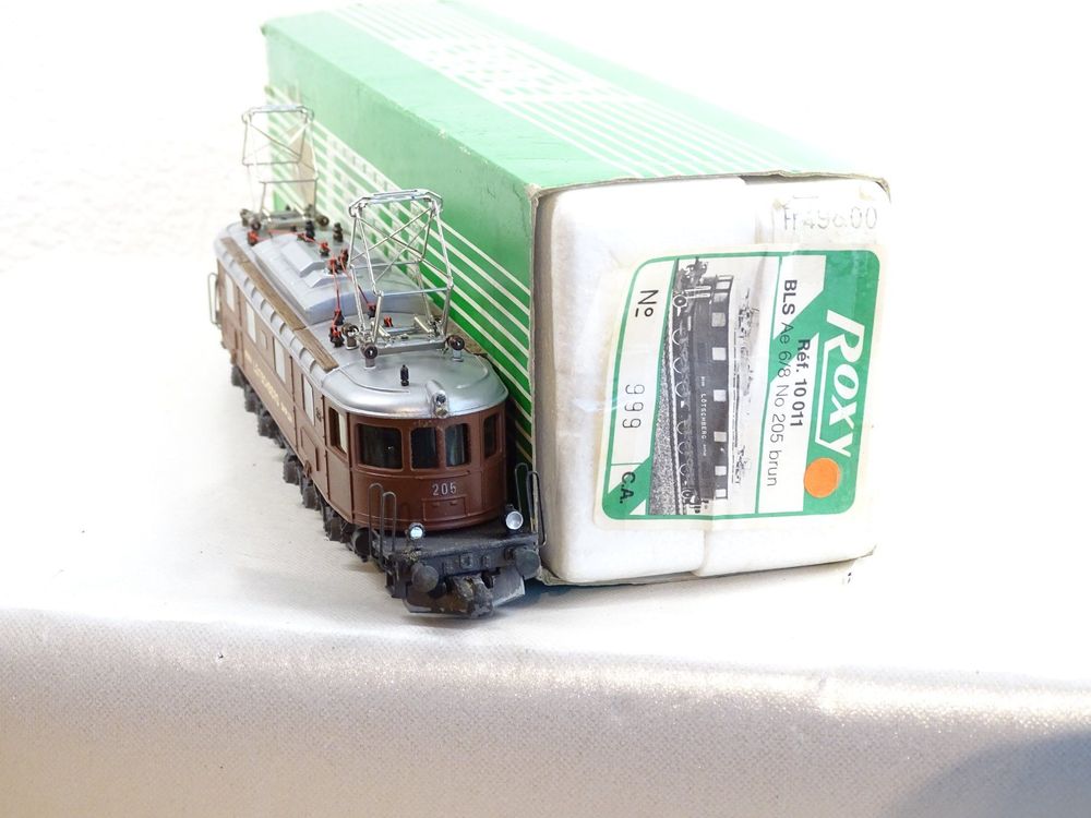 Roxy 10 011 BLS Ae6/8 205 Braun, H0,WS/AC,OVP (Gebraucht) in Wohlen für ...