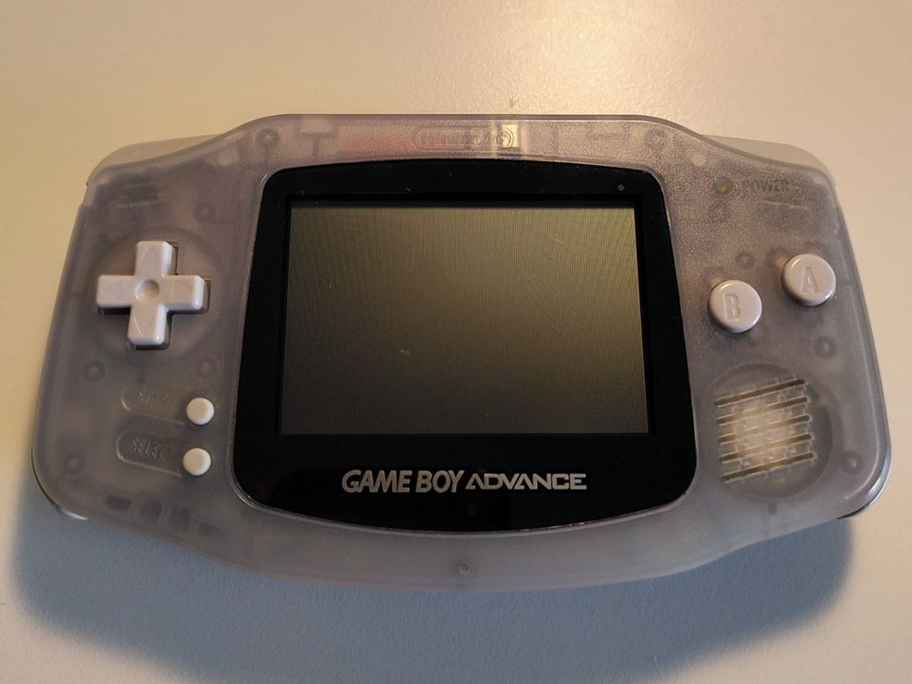 Game Boy Advance translucent (Gebraucht) in Reinach für CHF 60 – mit ...