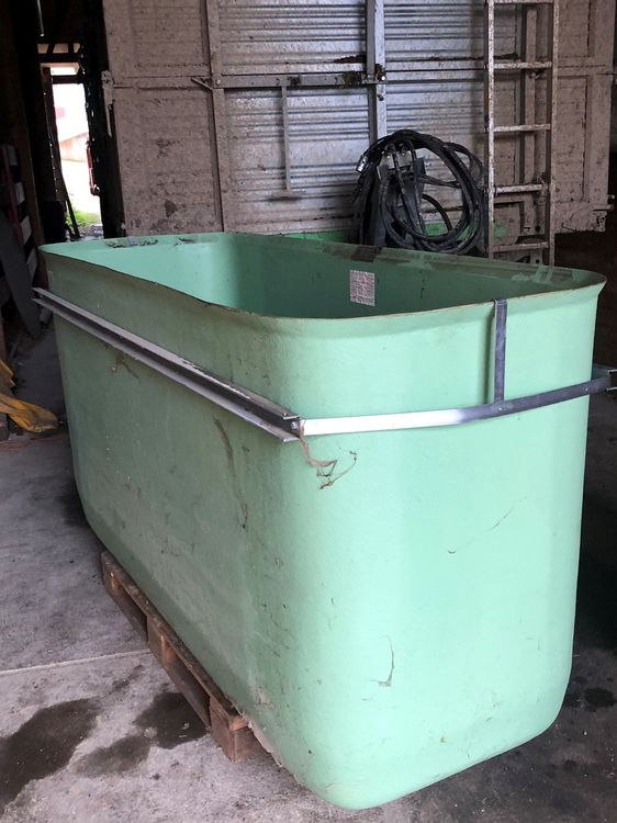 Auffangwanne zu Tank 2000lt. (Gebraucht) in Embrach für CHF 253 – mit Lieferung auf Ricardo kaufen