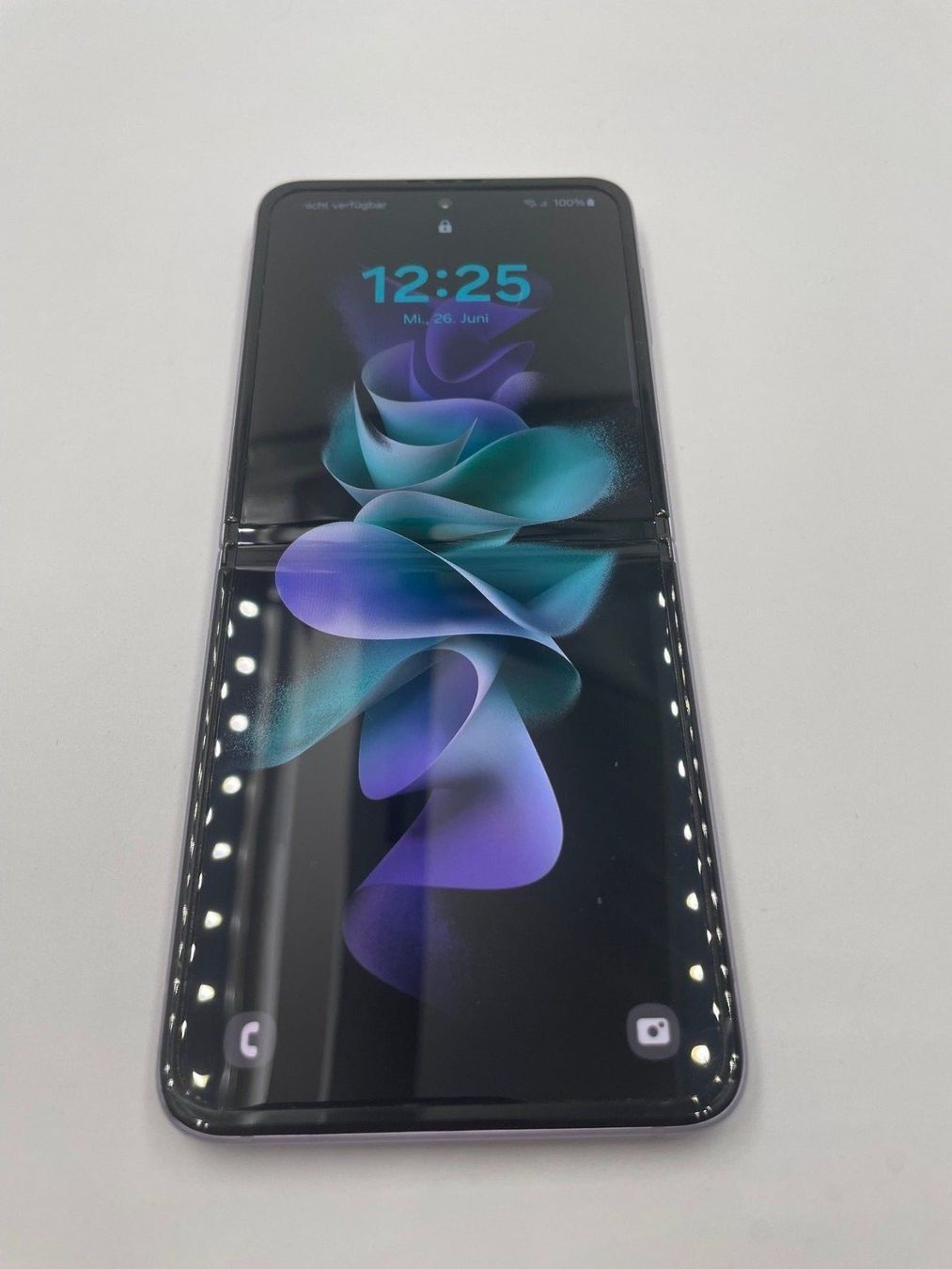 SAMSUNG Galaxy Z Flip 3, 5G, 256GB, Lavender (Gebraucht) in Basel für ...