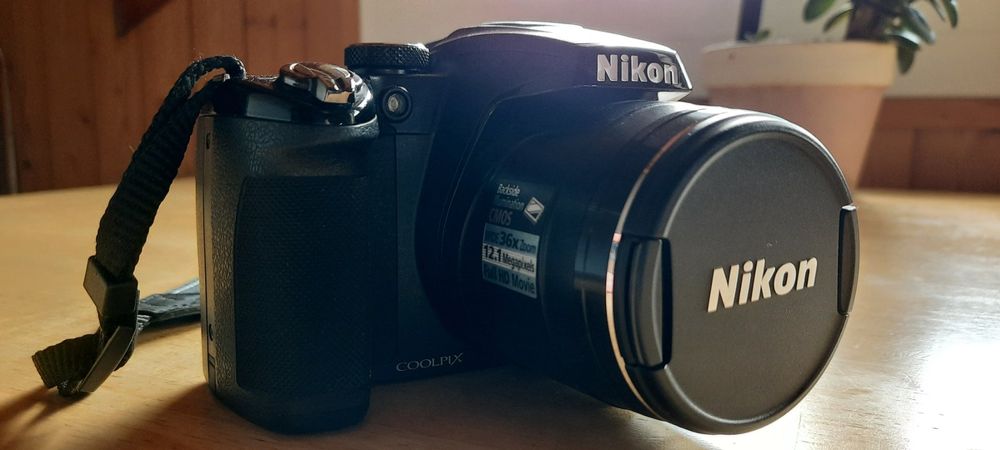 Nikon P500 mit neuem Akku (Gebraucht) in Flawil für CHF 80 – mit Lieferung auf Ricardo kaufen