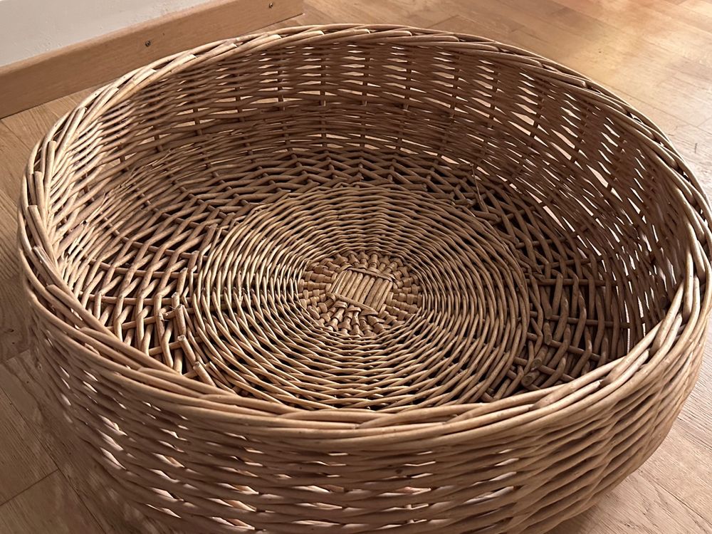 Grosser, flacher Korb, d: 60 cm (Gebraucht) in Männedorf für CHF 1 ...