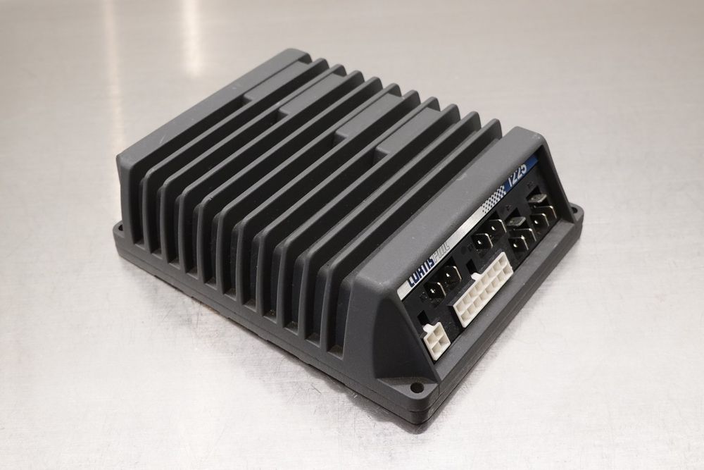 DC Motorsteuerung Curtis PMC 1225 (Gebraucht) in Zürich für CHF 120 ...