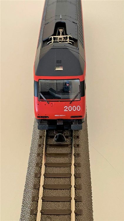 Roco 43655 SBB eLok Re 4/4 Lötschberg Nr. 460 001-1 H0 (Neu und ...
