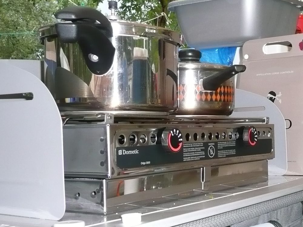 Spirituskocher Dometic Origo 3000 (2-flammig) (Gebraucht) in Wattenwil ...