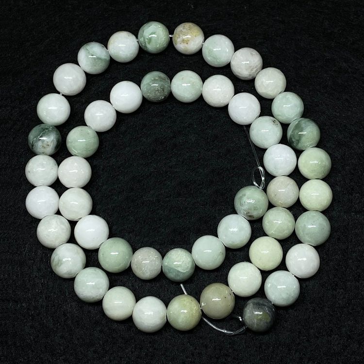 1 Strang echte natürliche grüne Burma Jade Perlen, 8mm | Kaufen auf Ricardo