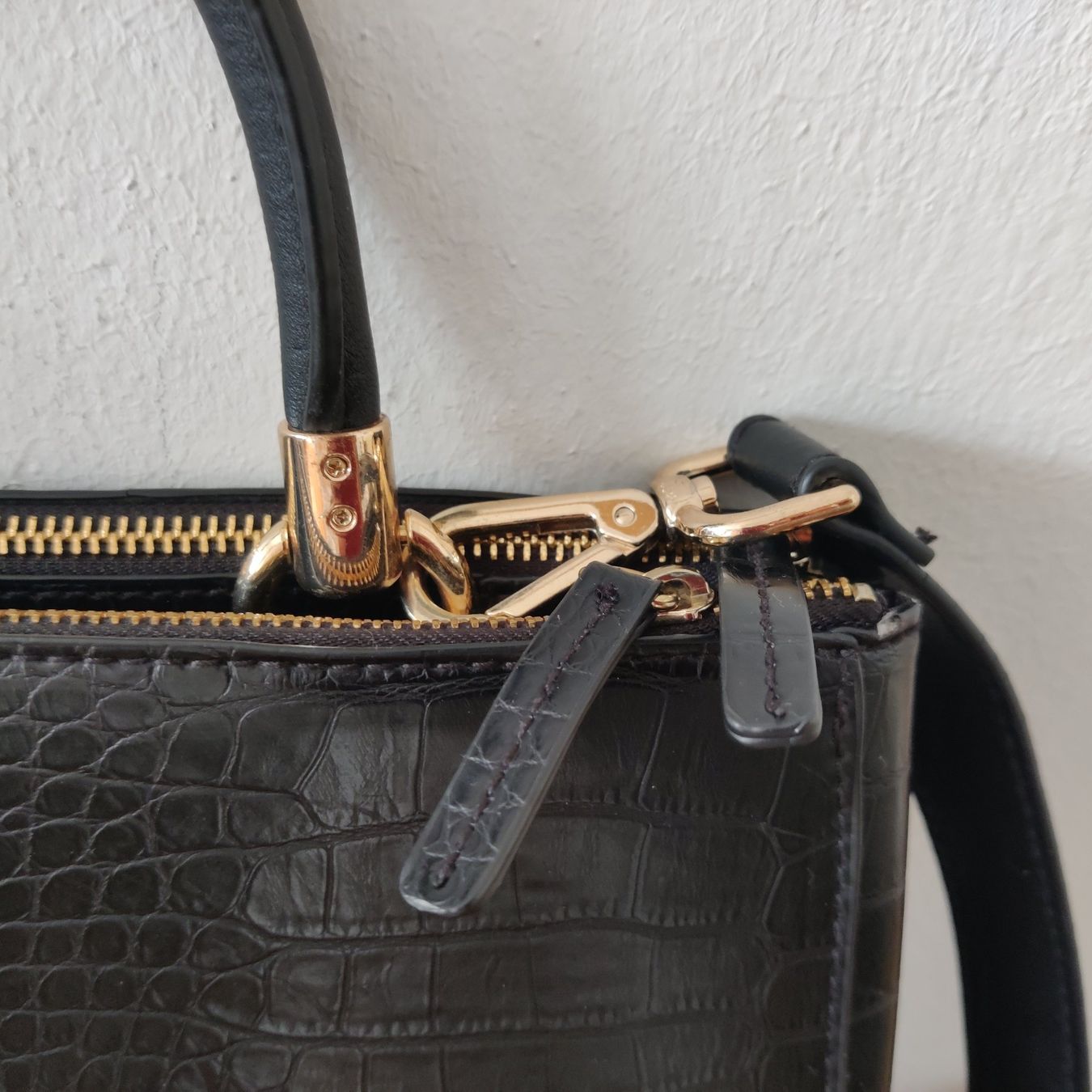 H&M medium Bag Leder Handtasche schwarz Kroko Schultergurt (Gebraucht ...