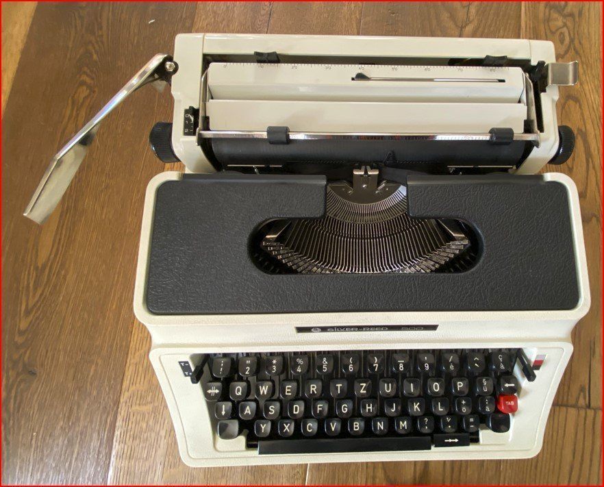 Schreibmaschine Silver-Reed 500 (Gebraucht) in Thun für CHF 15 – mit ...