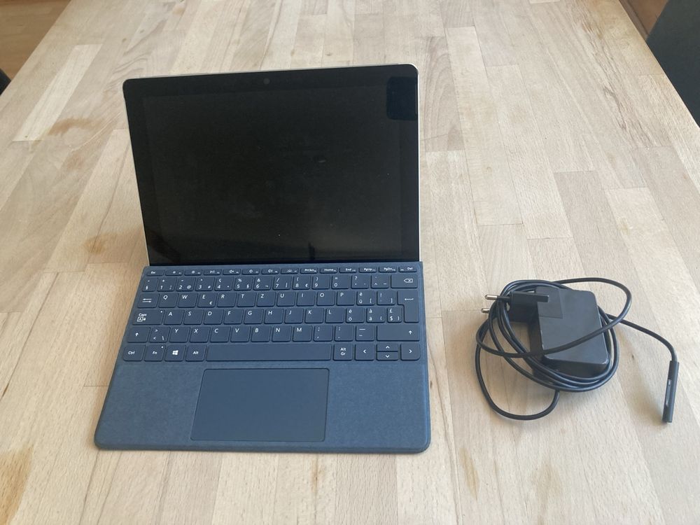 Surface Go 8 GB RAM (Gebraucht) in Horgen für CHF 101 – mit Lieferung auf Ricardo kaufen