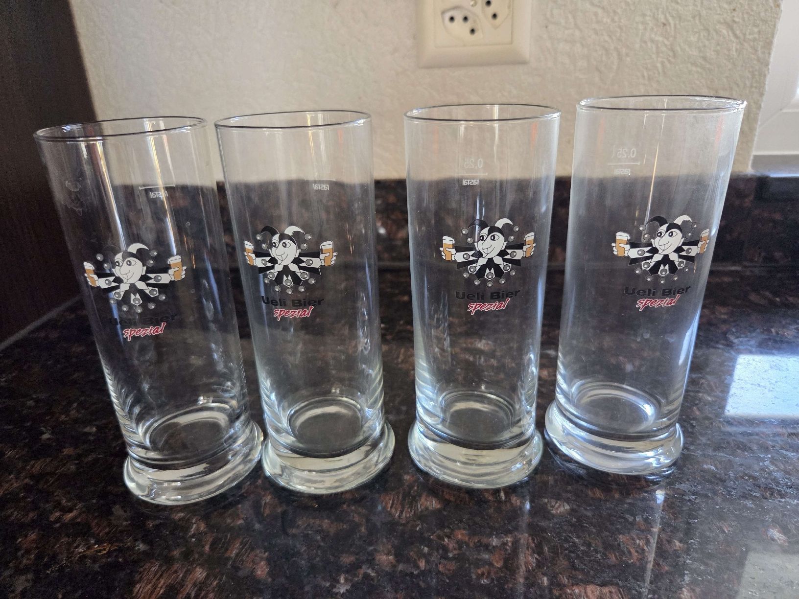 4 Original Ueli Bier Spezial Gläser - Sammlerstücke! (Gebraucht) in ...