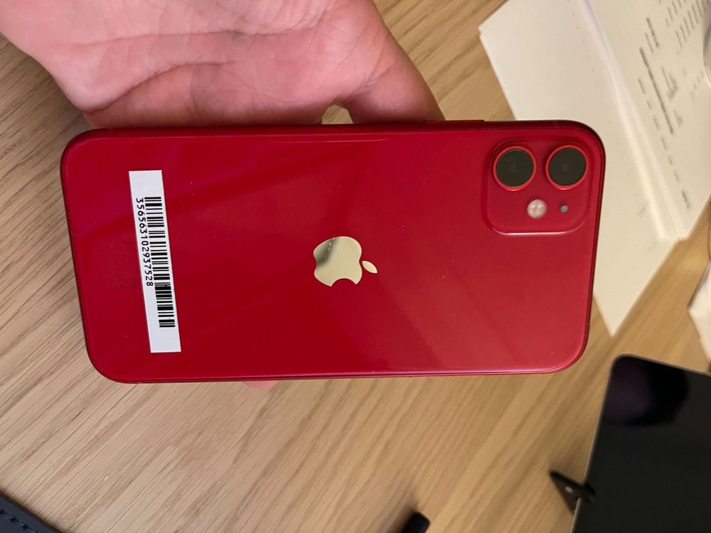 iPhone 11 -64 GB Rot (Gebraucht) in Luzern für CHF 283 – mit Lieferung ...