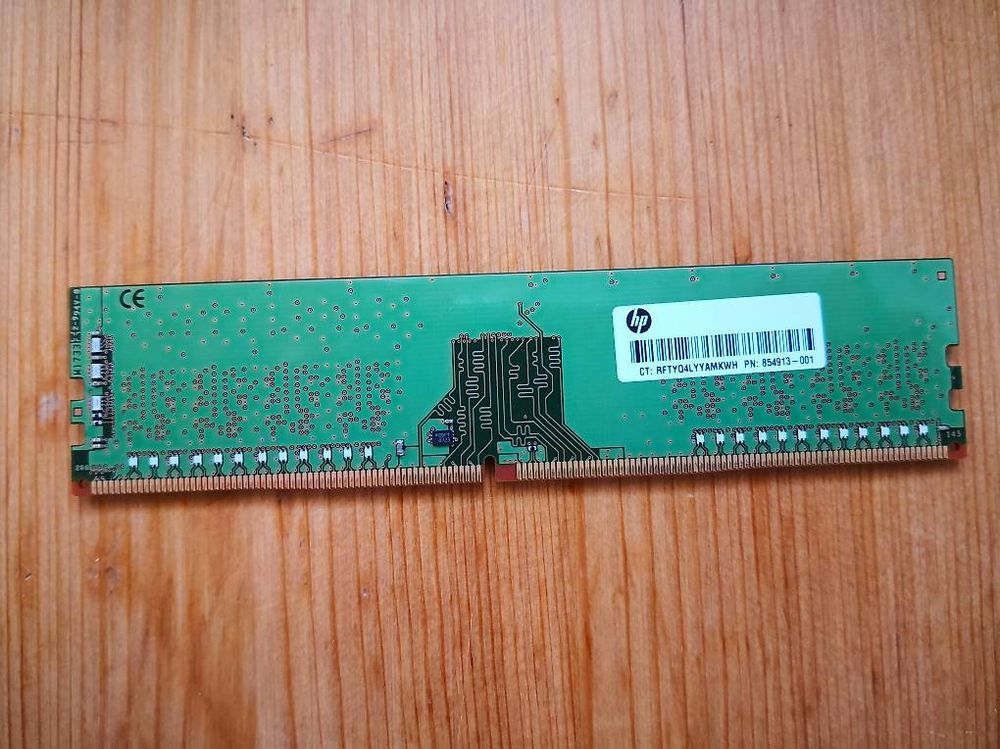 8GB DDR4-2400 Desktop RAM (mehrere Sticks vorhanden) (Gebraucht) in ...