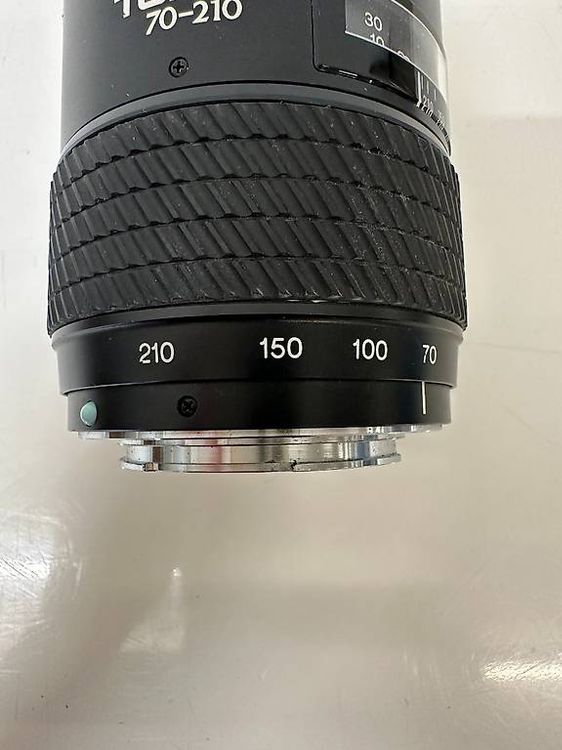 Tokina AF Zoomobjektiv 70-210 mm 1:45.6 (Japan) (Gebraucht) in Obernau ...
