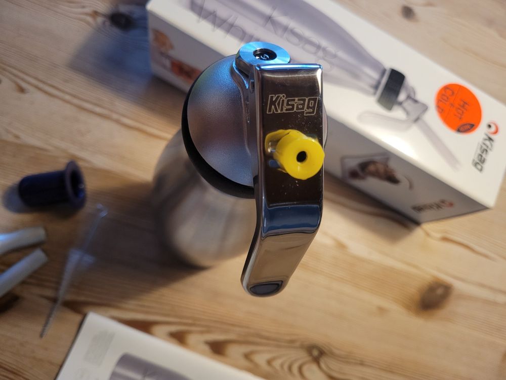 Rahmbläser Kisag Hot&Cold (Neu (gemäss Beschreibung)) in Utzenstorf für CHF 71 – mit Lieferung ...