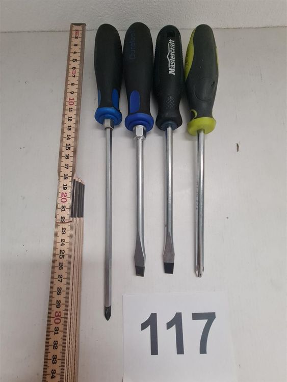 Schraubenzieher Komplett Werkzeugset (Neu und originalverpackt) in Wolfhalden für CHF 10 – mit ...