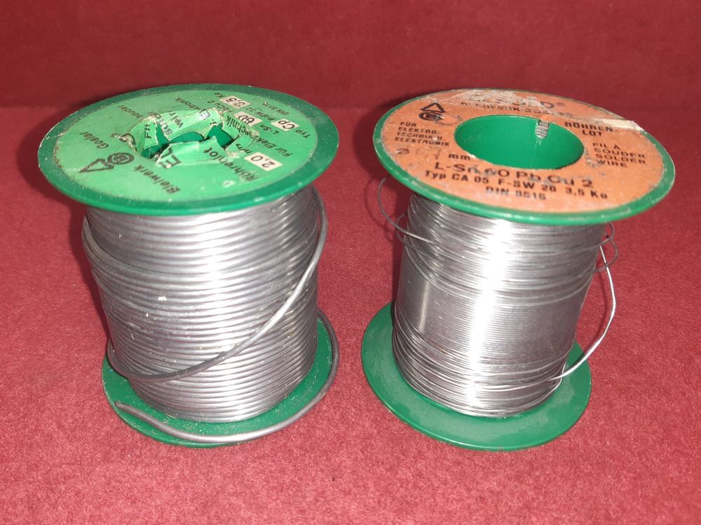 Lötzinn ca. 1kg, 2 angebrauchte Spulen, Elektronik Röhrenlot (Gebraucht ...