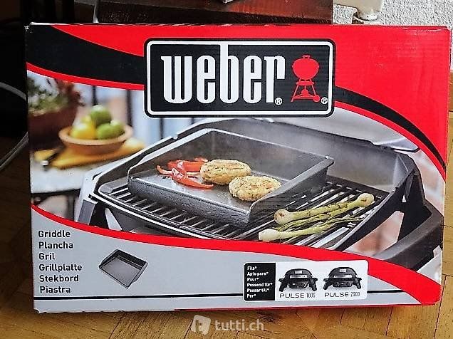 WEBER Grillplatte für Pulse 1000 & 2000 Fabrikneu! (Neu und originalverpackt) in Buttisholz für ...