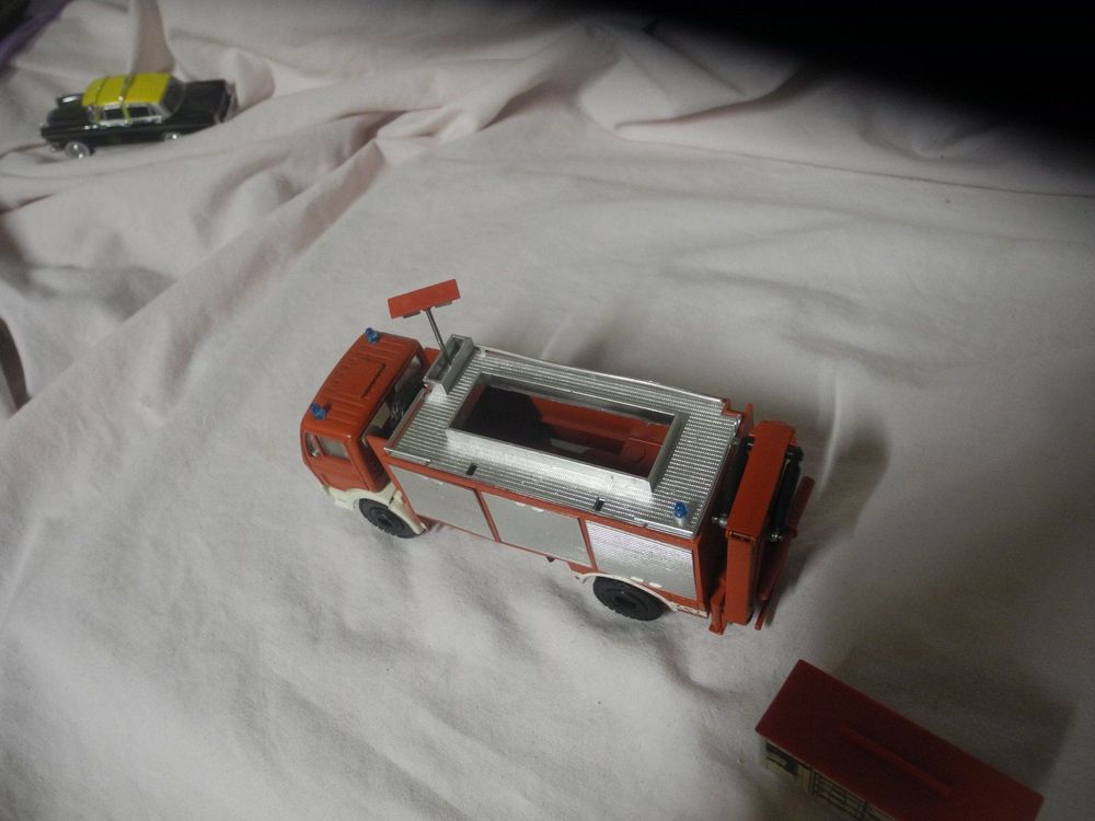 CONRAD NR. 3090 MERCEDES FEUERWEHR ROSENBAUER 1:50 (Gebraucht) in ...