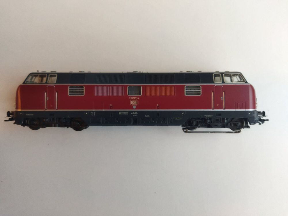 Diesellok BR 221 der DB von Märklin H0 WS, MHI (Neu und ...