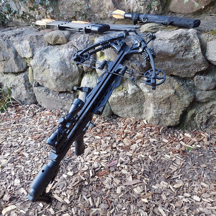 Compound Armbrust (Set) 442kmh 200lbs + Zubehör + neuwertig (Neu ...
