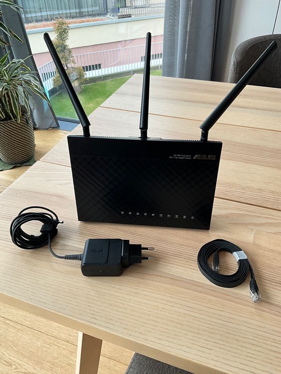ASUS AC68U Gigabit Router (Gebraucht) in Steinhausen für CHF 19 – mit ...