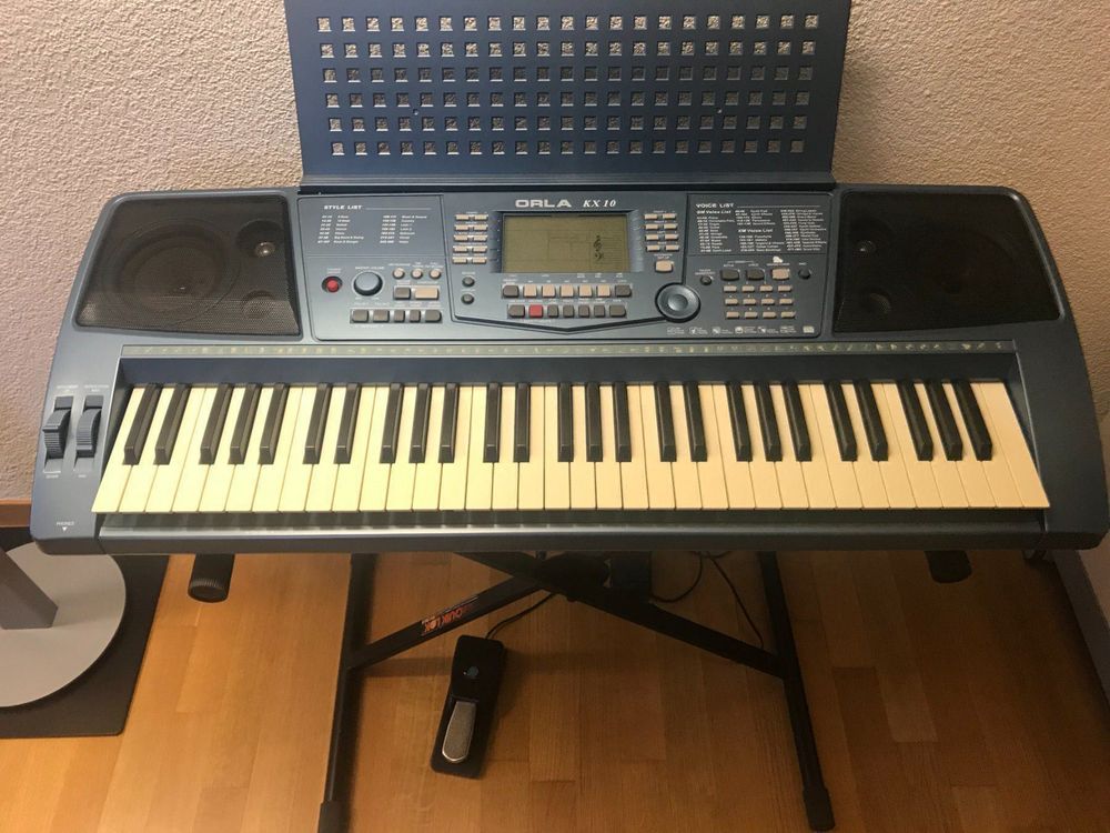 Keyboard ORLA KX10 inkl. Extras (Gebraucht) in Stallikon für CHF 100 ...