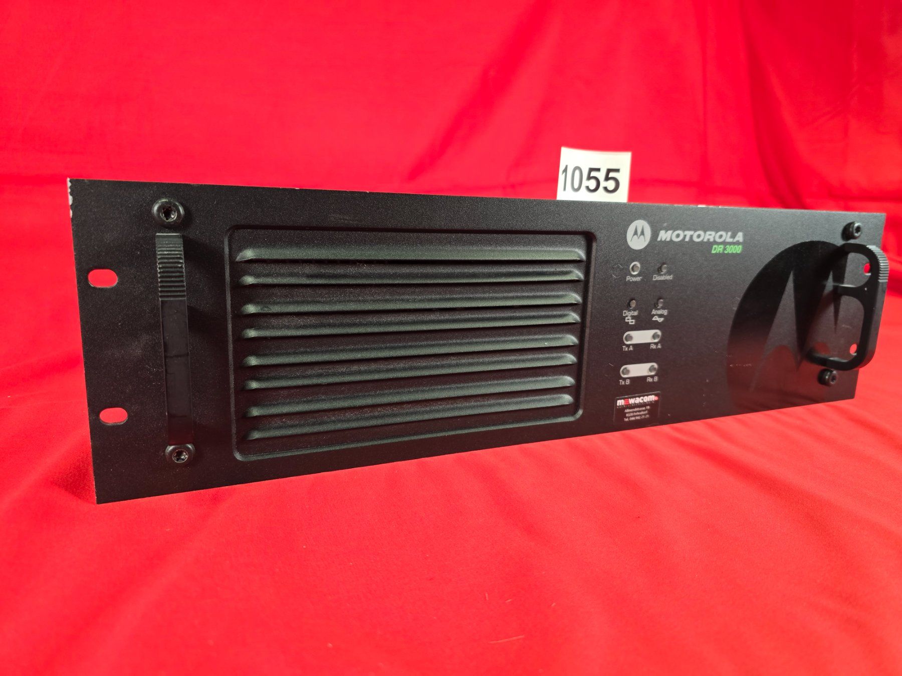 Motorola DR3000 DMR Repeater UHF High Power mit Filter (Gebraucht) in ...