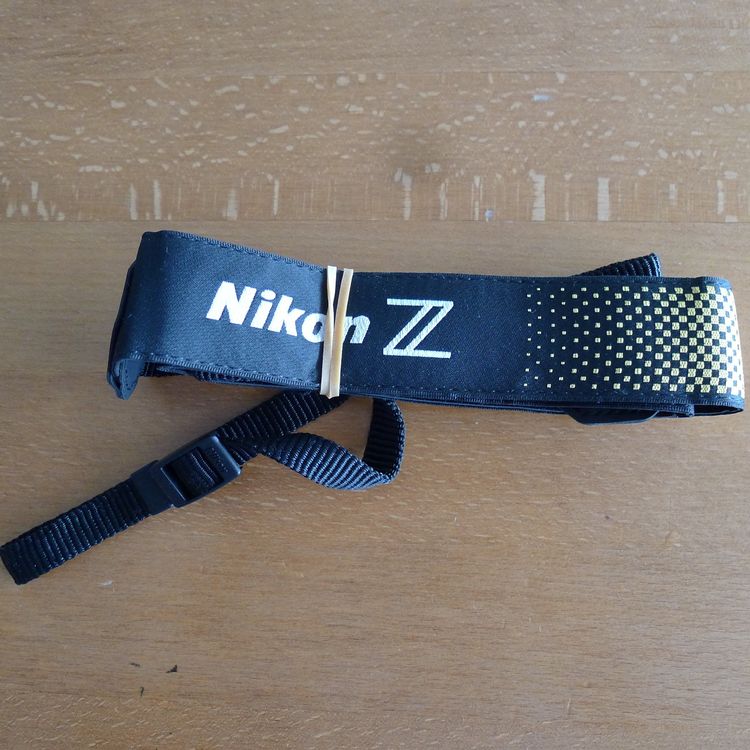 Nikon Z Gurt | Kaufen auf Ricardo