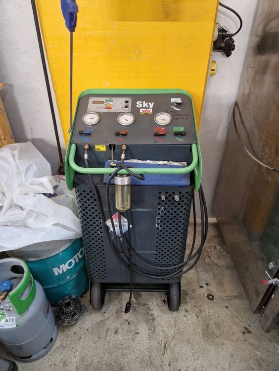 Klimaservicegerät r134a ab 1Fr. (Gebraucht) in Neftenbach für CHF 123 – nur Abholung auf Ricardo ...