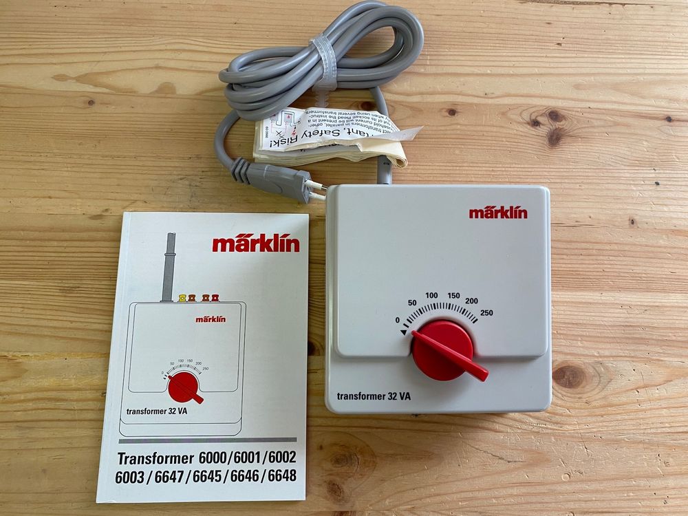 Märklin Trafo 6647, 32VA TOP Zustand/neuwertig (Gebraucht) in ...