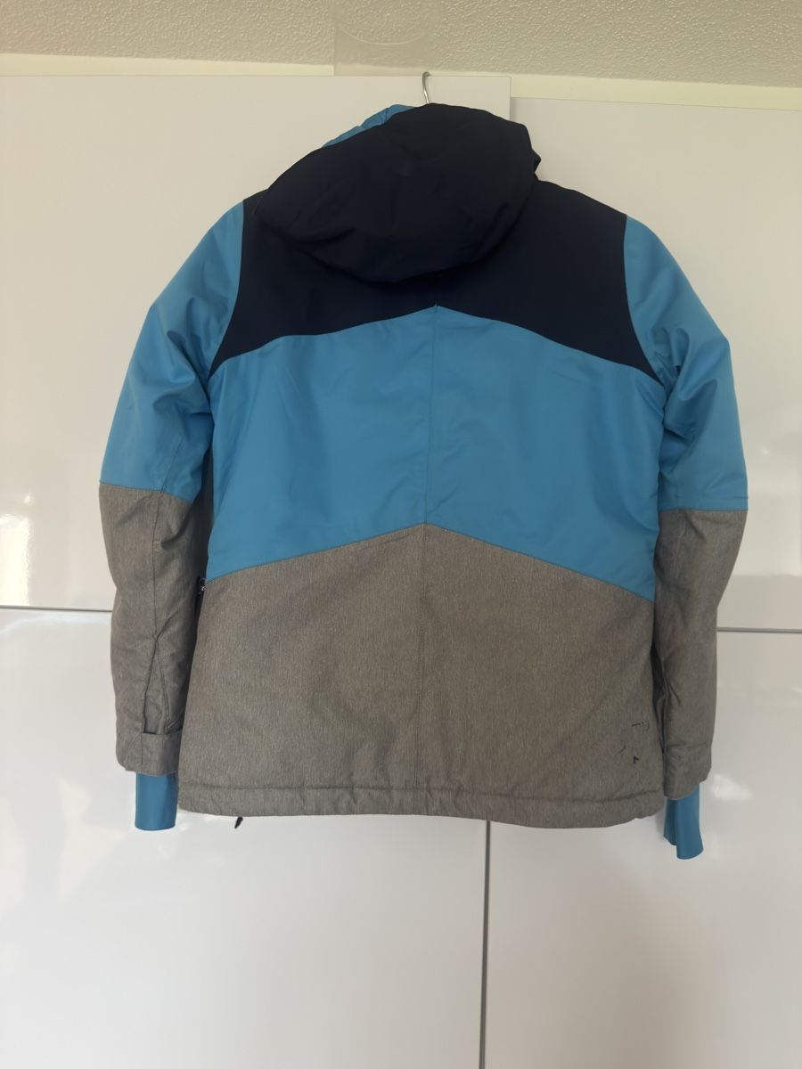 Firefly Winterjacke Gr. 152 Top Zustand für Ski! (Gebraucht) in ...