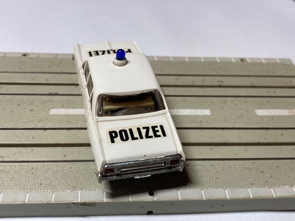 Faller ams Opel Diplomat weiss Polizei mit Blinklicht (Gebraucht) in ...