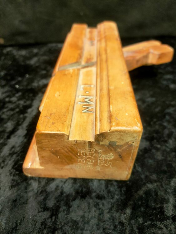 RABOT ANCIEN Signé (D'occasion) à Genève pour CHF 5 – avec livraison ...