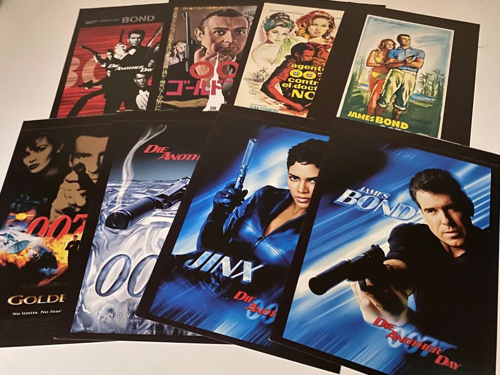 007 - James Bond Movie Poster Postcard By Eon Productions (Gebraucht ...