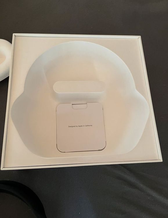 AirPods Max ( 2 mal getragen ) | Kaufen auf Ricardo