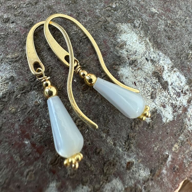 Ohrhänger mit Perlmutter Sterling Silber 925 gelbvergoldet (Neu (gemäss Beschreibung)) in Basel ...