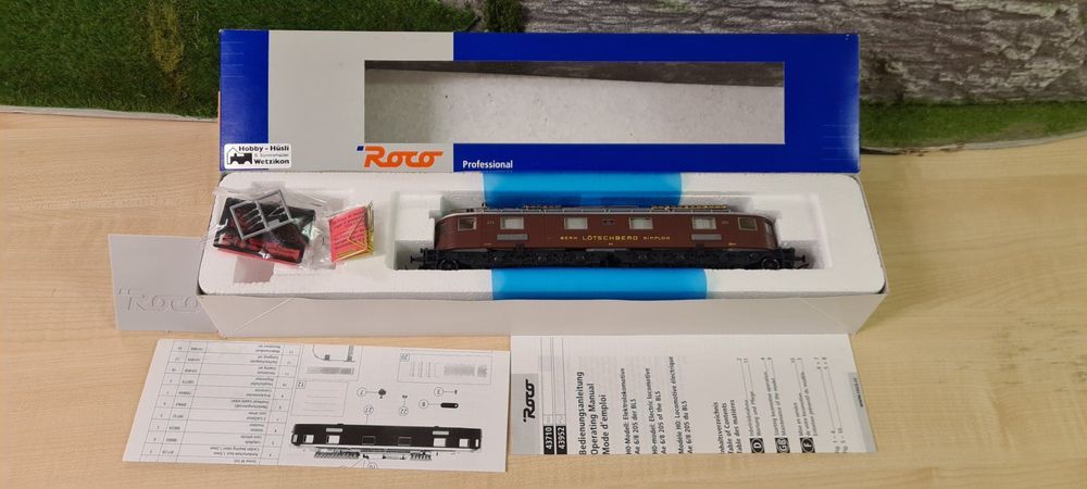 Spur H0, BLS Ae 6/8, Roco 43710 (Gebraucht) in Bachenbülach für CHF 195 ...