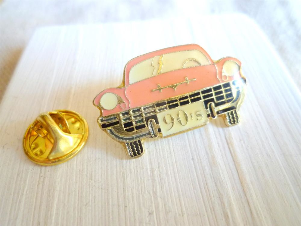 •American vintage car Pink Auto oldtimer pin M7V.40 (Gebraucht) in ...