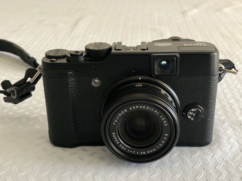 Fuji X10 Digitalkamera | Kaufen auf Ricardo