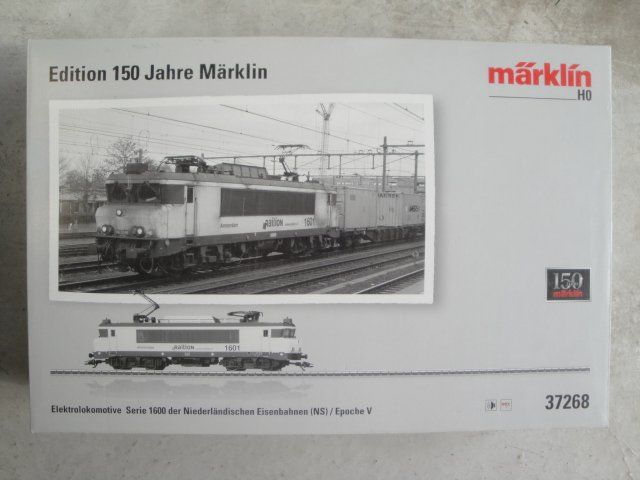 Märklin HO 37268 Mfx, coffret avec locomotive NS et vitrine | Kaufen ...