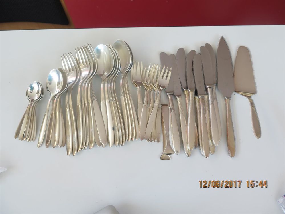 Wellner Besteck 90er Silber 57 teilig (Gebraucht) in Oberdorf BL für CHF 399 – mit Lieferung auf ...