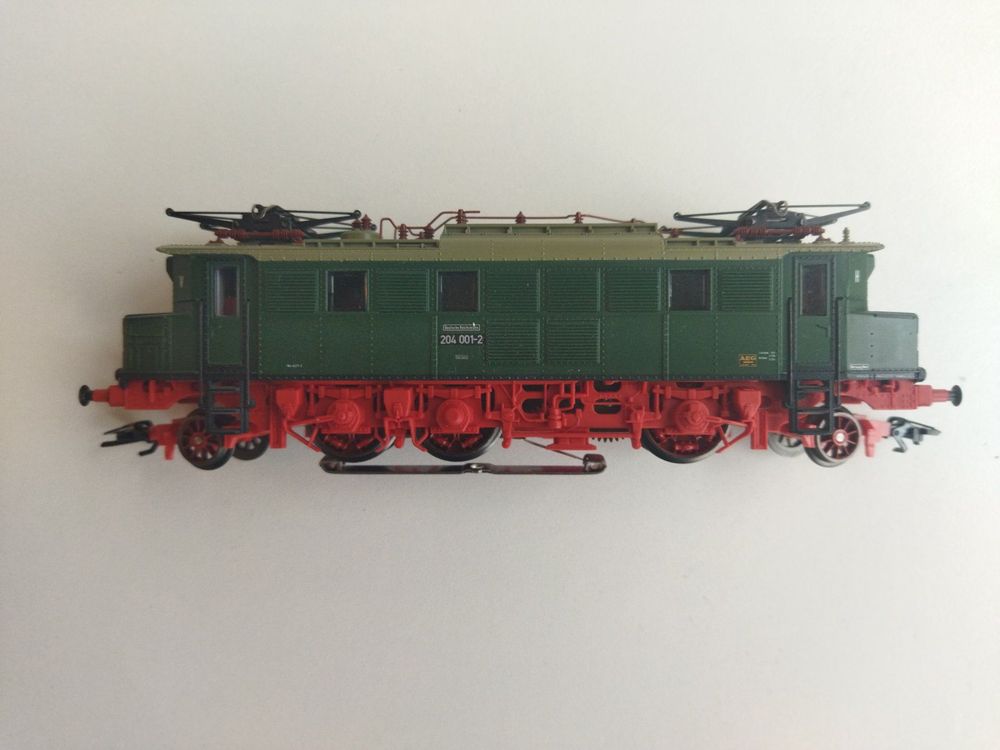 E-Lok BR 204 der DR (DDR) von Märklin H0, WS (Neu und originalverpackt ...