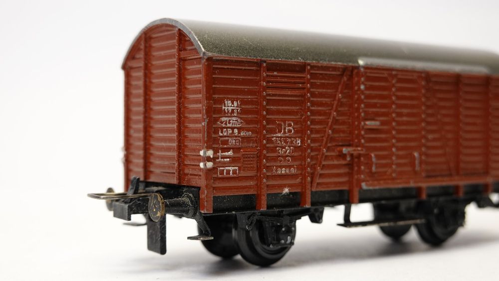 e28 Trix Express 20/82 417 DB gedeckter Güterwagen GR 20 (Gebraucht) in ...