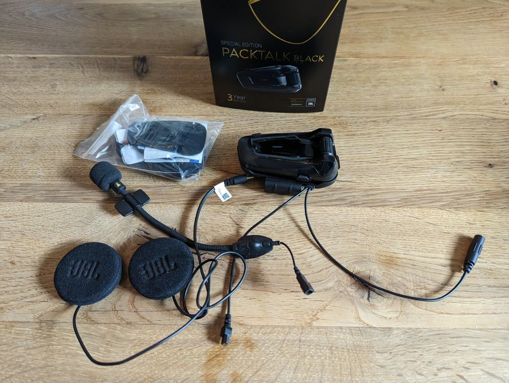 Cardo Packtalk Bold Black (Gebraucht) in St.Pelagiberg für CHF 166 – mit Lieferung auf Ricardo ...