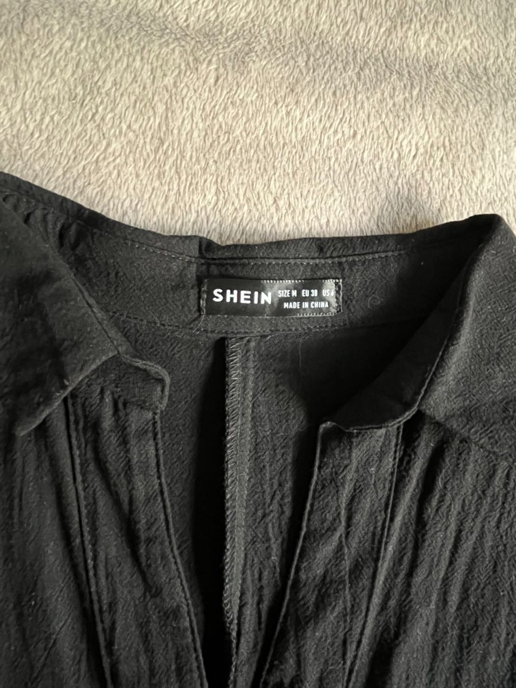 Combinaison d'été noire Shein, taille M – Parfait état! (D'occasion) à ...