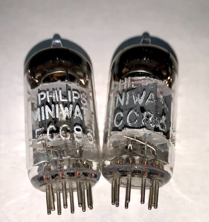 2 Röhren/Radioröhren ECC83 (2fach-Triode) gebraucht, Philips (Gebraucht) in Biel/Bienne für CHF ...
