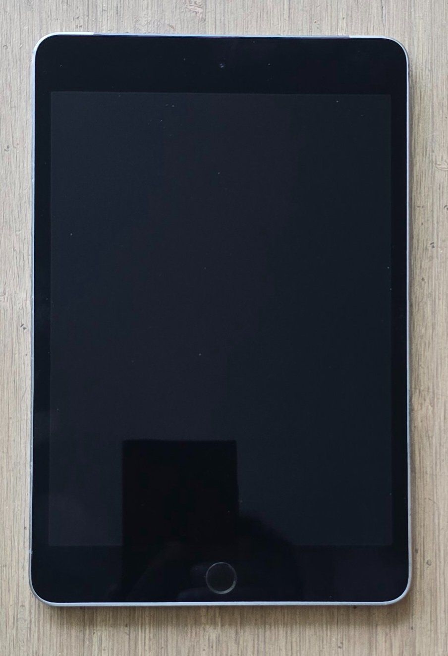 iPad 4 mini A1550 Wifi & GSM mini 128 GB schwarz (Gebraucht) in Thalwil ...
