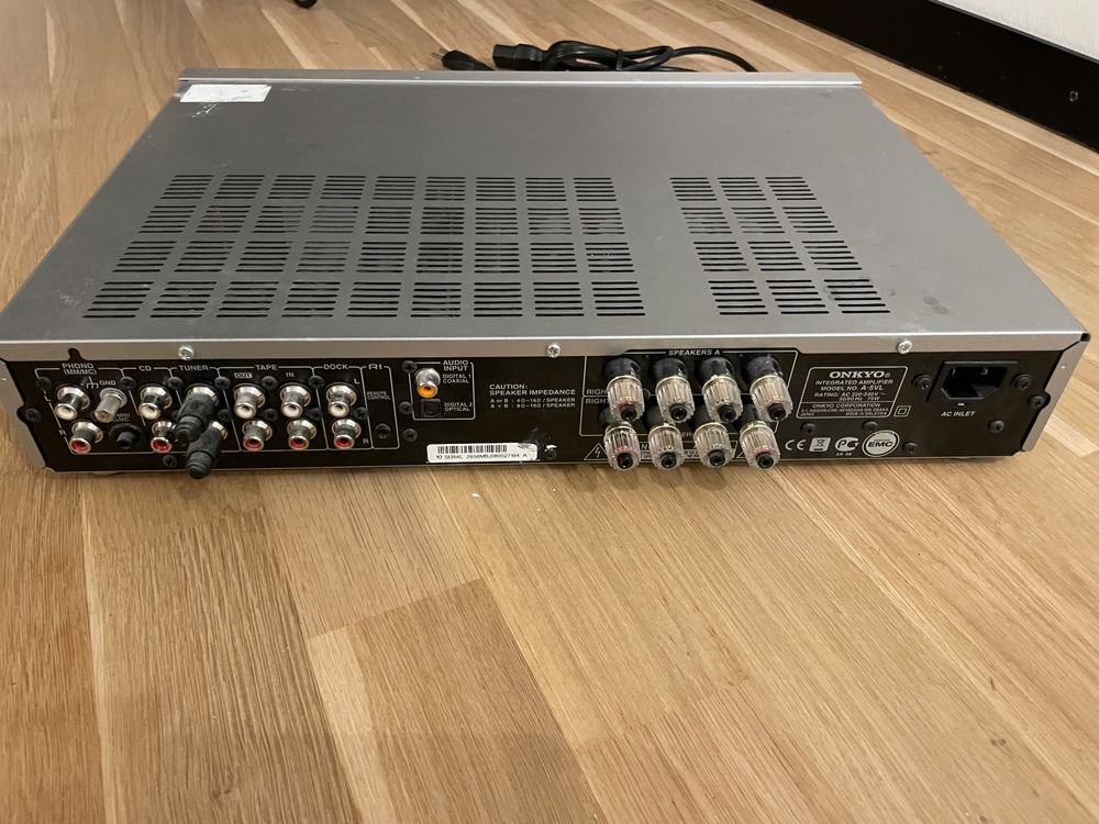 Onkyo A-5VL, Stereo-Vollverstärker, Silber (Gebraucht) in Zürich für CHF 140 – nur Abholung auf ...