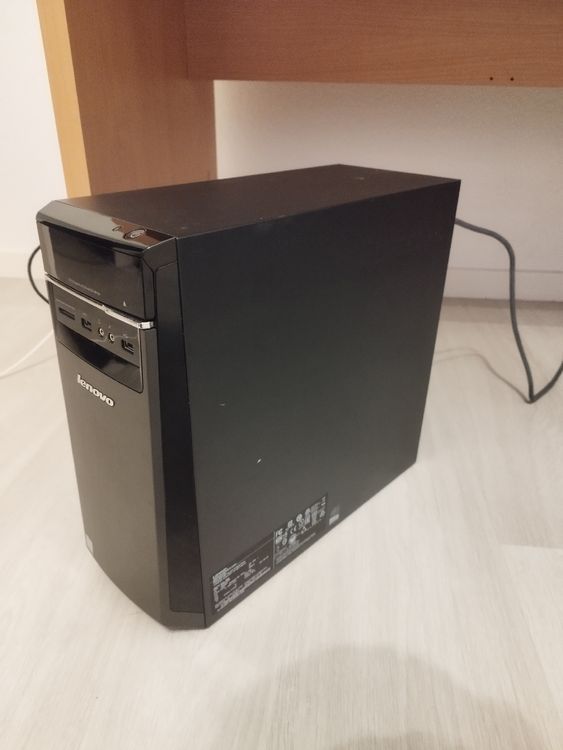 Pc lenovo Windows 11, i5 6400, 16Go ddr4, 250Go SSD, GT 730 (Gebraucht) in La Chaux-de-Fonds für ...